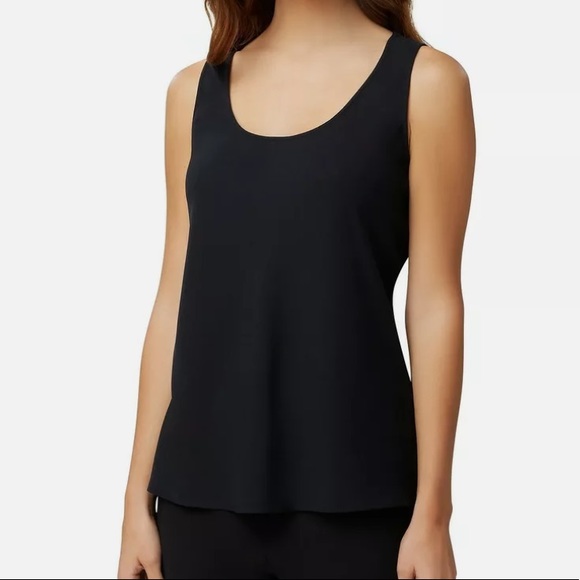 Tahari | Tops | Tahari Black Chic Tank Top Scoop Neck | Poshmark